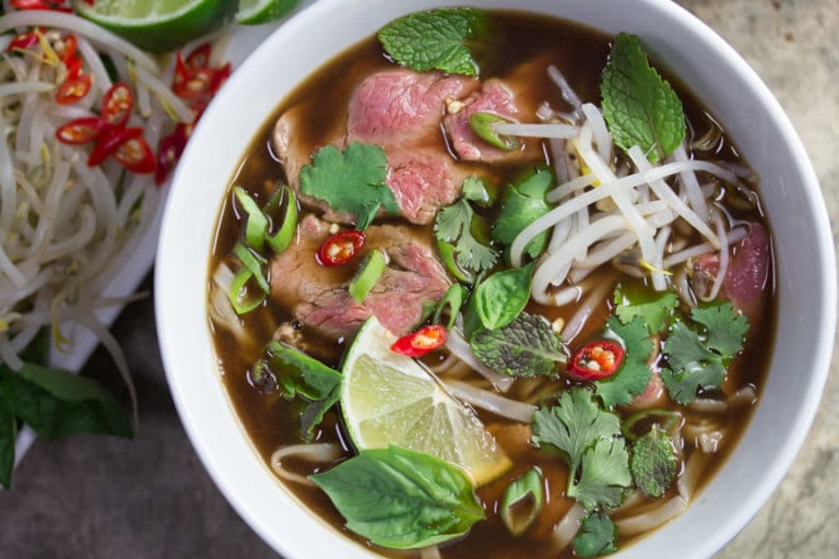 Low FODMAP Pho Bo (Vietnamese Beef Noodle Soup) - FODMAP Everyday