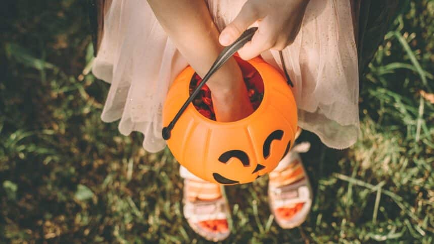 Low FODMAP Candy for Halloween, Valentine's Day & Easter - FODMAP Everyday