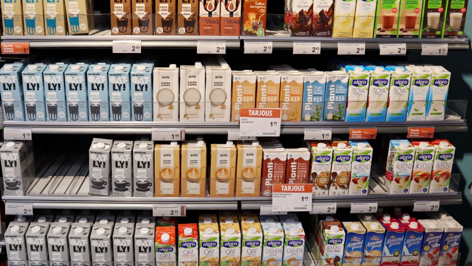 The Ultimate Guide To Alt Milks, Non-Dairy Milks, And Lactose-Free ...