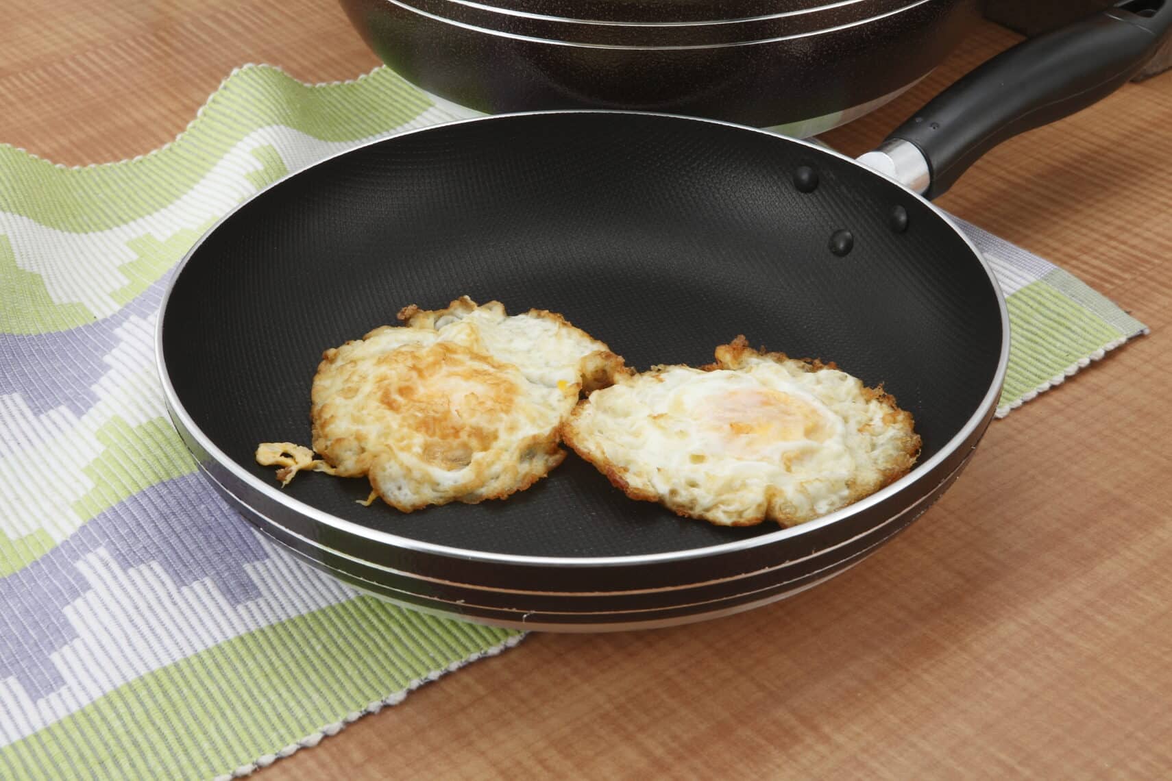 12 Kitchen Items That Might Be Poisoning You - FODMAP Everyday