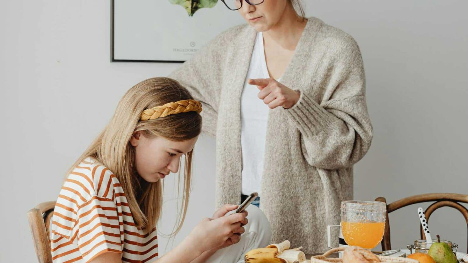 12 Clear Signs You've Raised a Spoiled Child, And How to Fix It ...