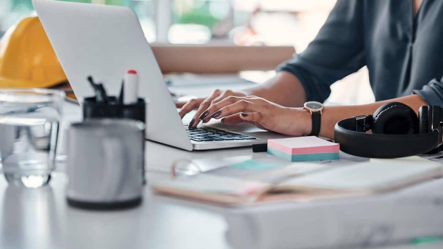 12 ‘boring’ jobs that quietly pay $95,000+ (and are desperate for ...