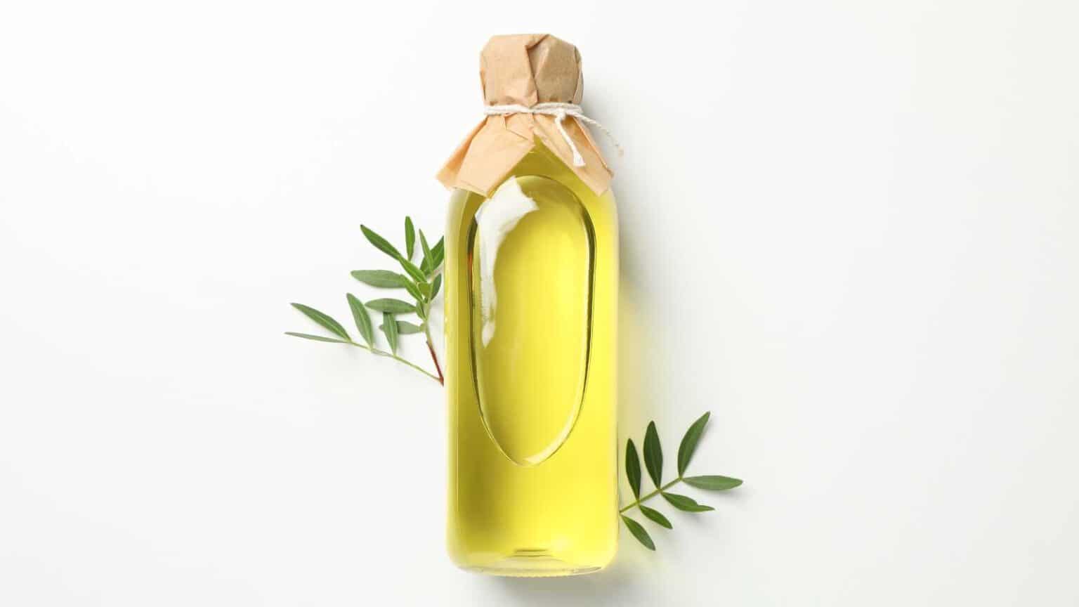The effects of drinking 2 tablespoons of olive oil daily for 30 days ...
