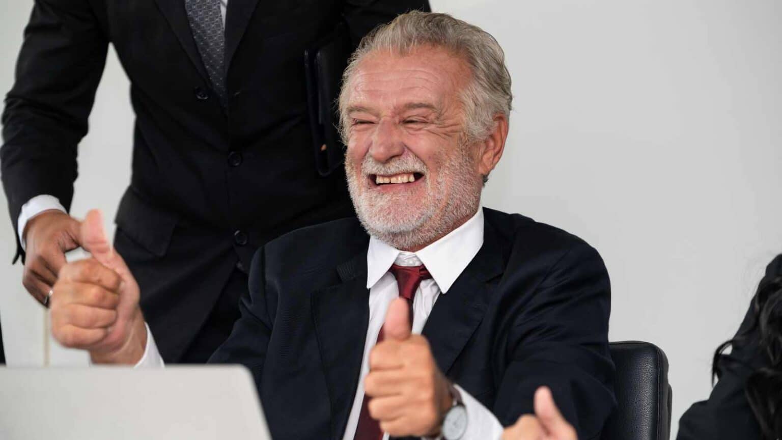 9 things boomers keep in their wallets that leave younger generations ...