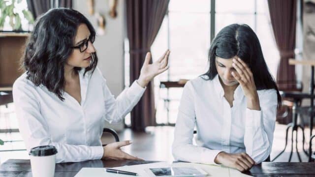 15 traits that reveal narcissistic behavior in women - FODMAP Everyday