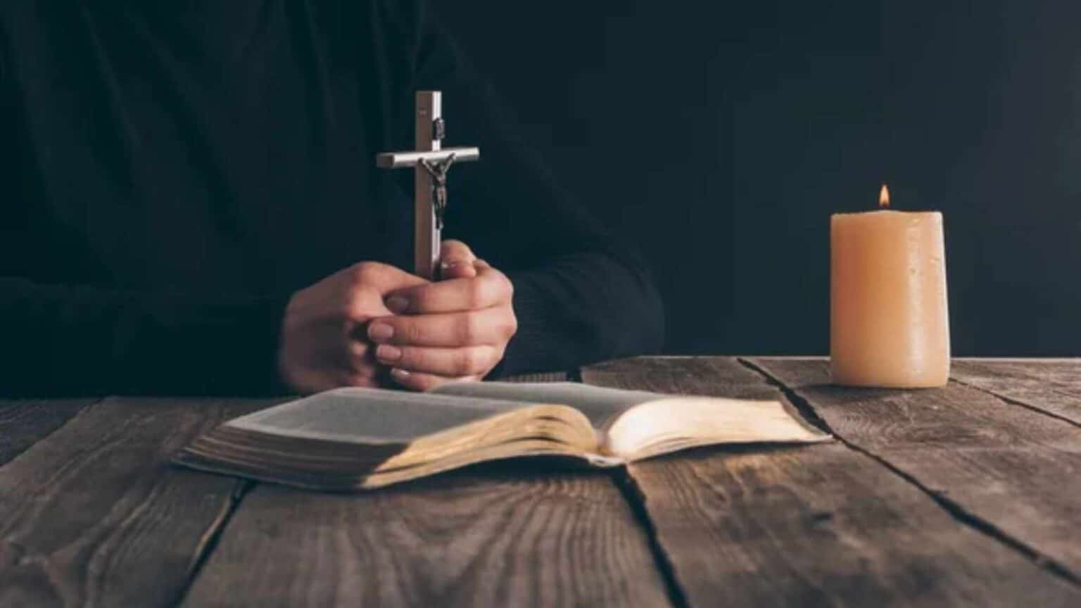 10 reasons atheists say they don’t believe in God - FODMAP Everyday