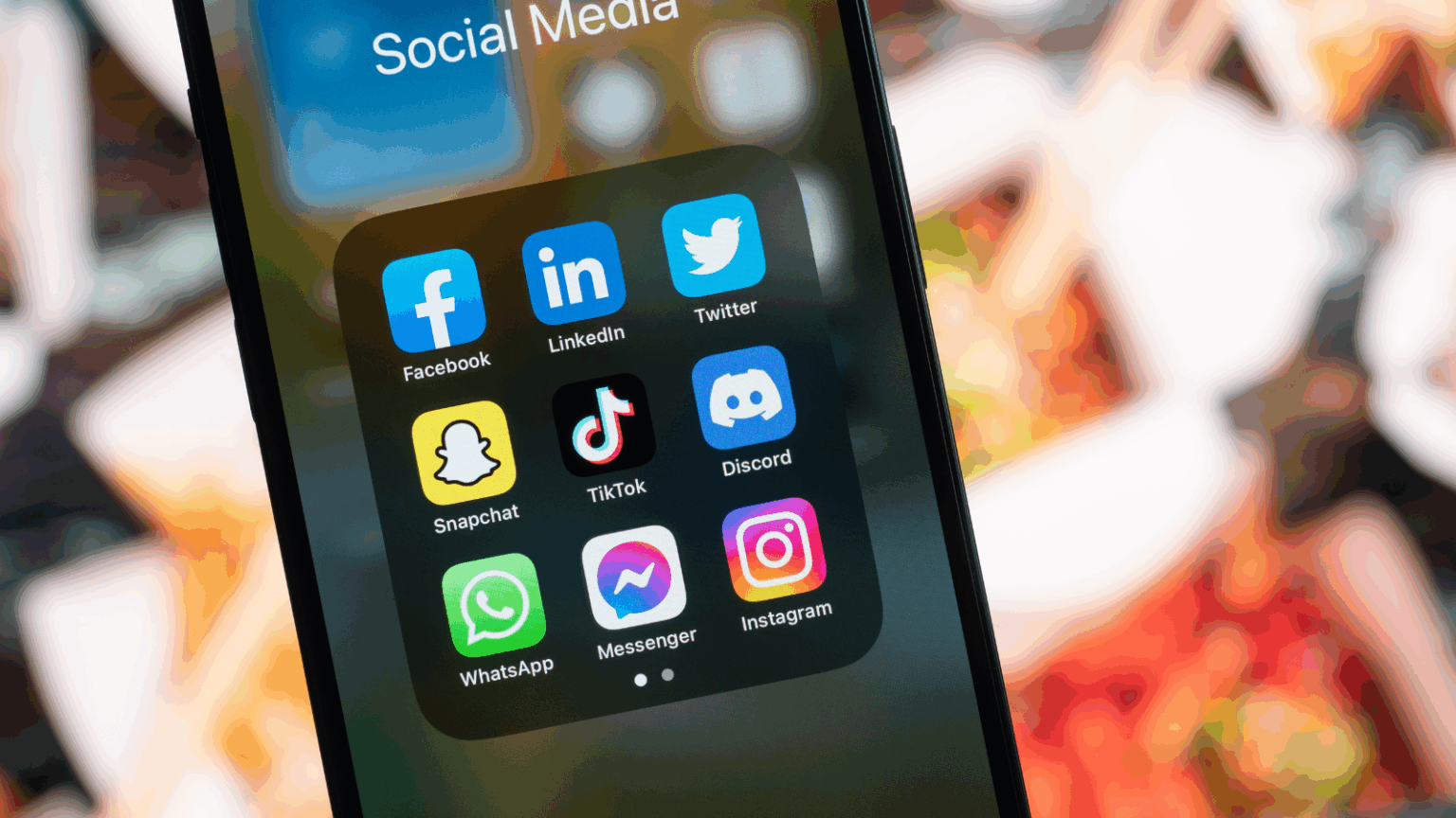 15 social etiquette rules that changed without anyone noticing - FODMAP ...