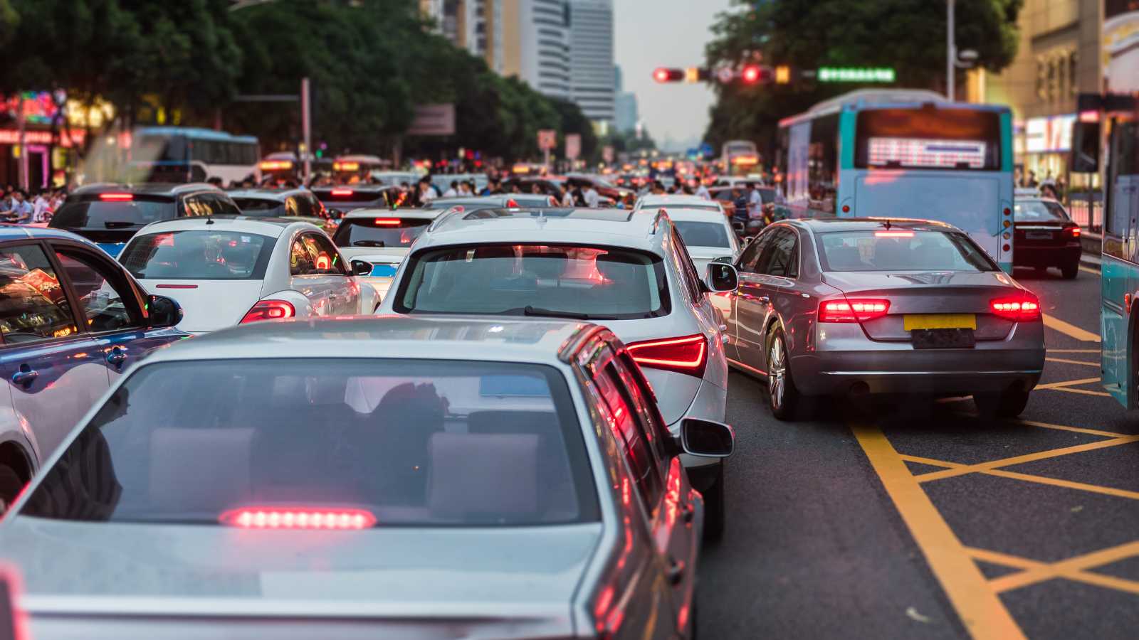 13 reasons American streets feel less welcoming - FODMAP Everyday