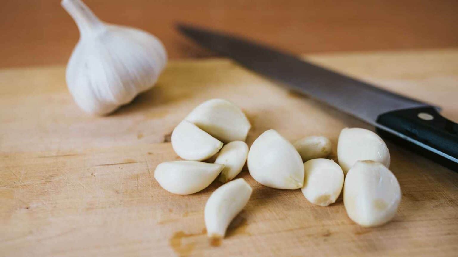 10 ways most people use garlic wrong (and don’t know it) - FODMAP Everyday