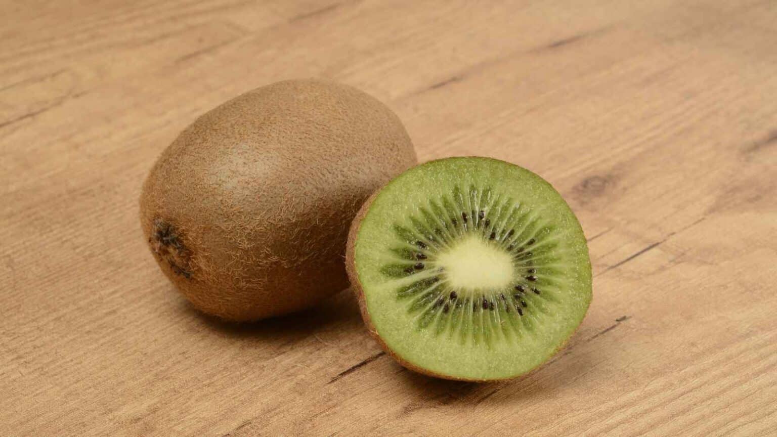 10 fruits that aid digestive system health - FODMAP Everyday