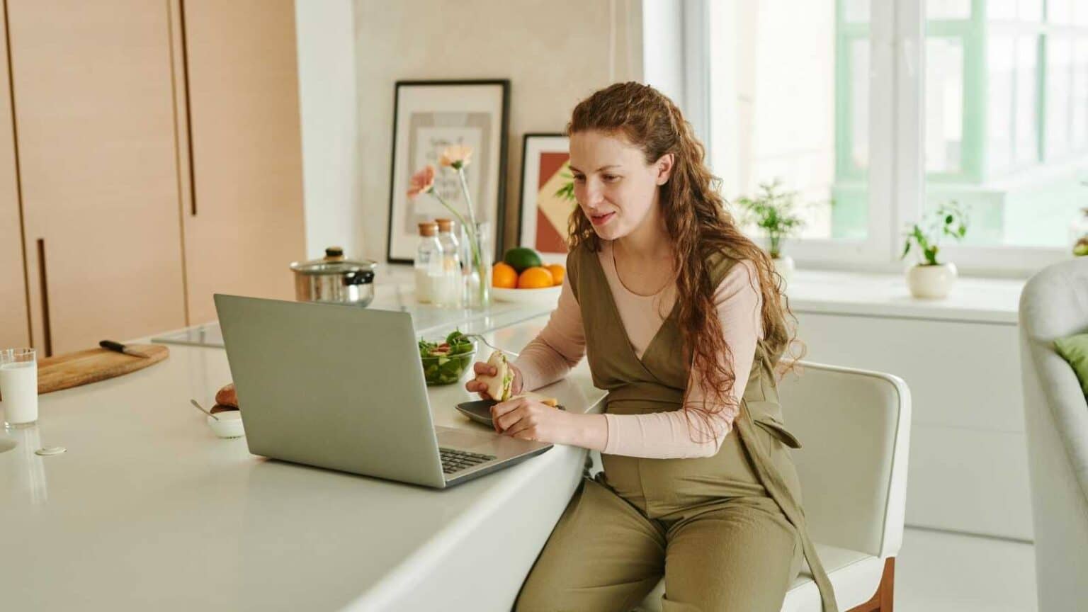 12 traits that instantly reveal an untouchable woman - FODMAP Everyday